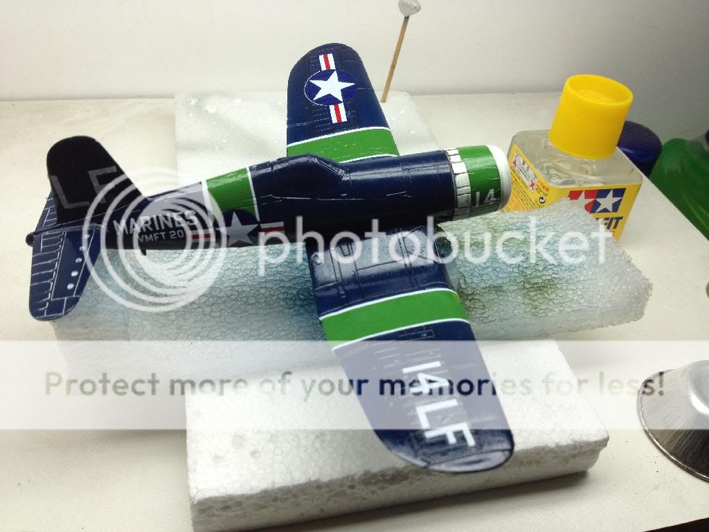 [Expositor] F4U-4 Corsair - VMFT-20 - Revell - 1/72 - Page 4 ...